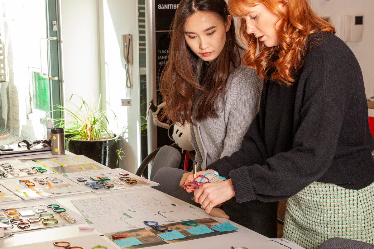 Doing good business - Mondottica